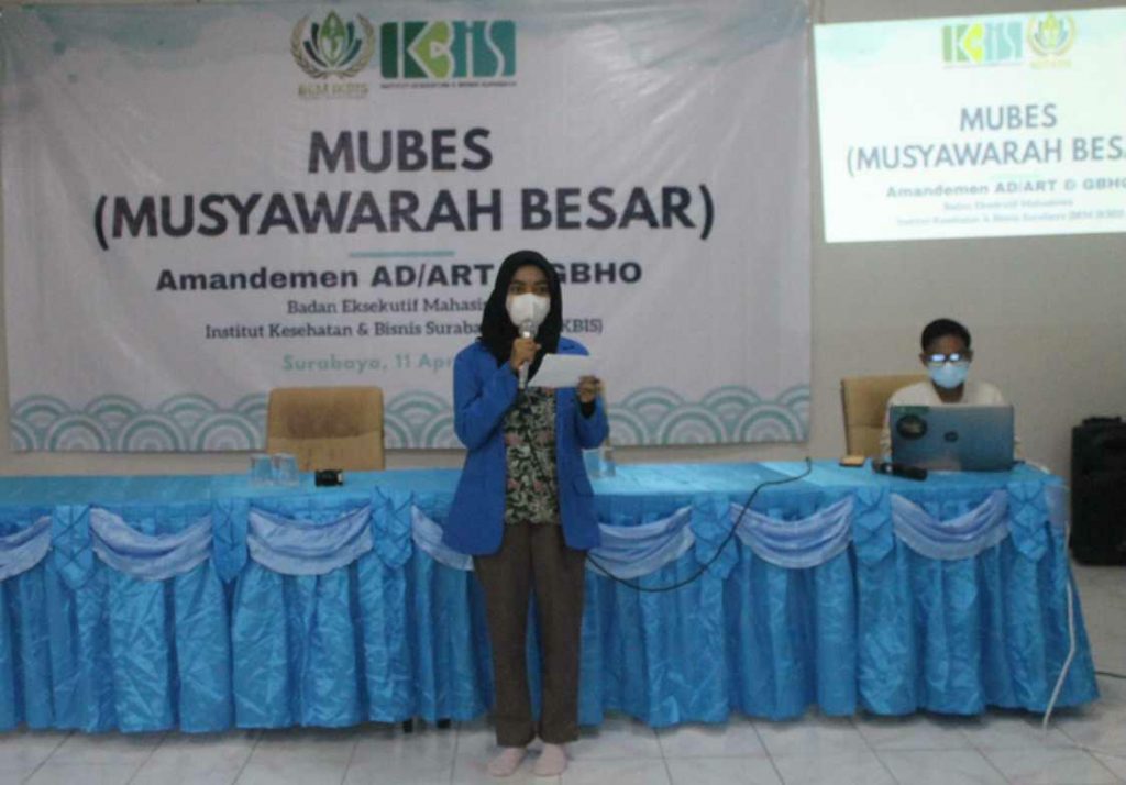 Musyawarah Besar Periode 2020-2021 & Launching Logo Baru BEM IKBIS - Institut Kesehatan dan ...