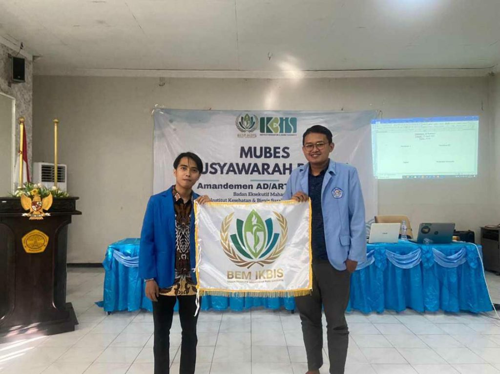 Musyawarah Besar Periode 2020-2021 & Launching Logo Baru BEM IKBIS - Institut Kesehatan dan ...